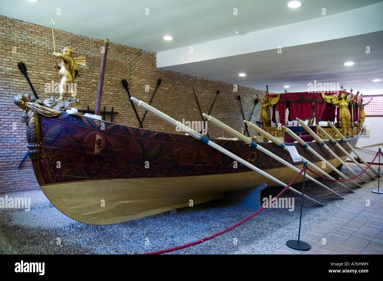 Museo de faluas reales hi-res stock photography and images - Alamy