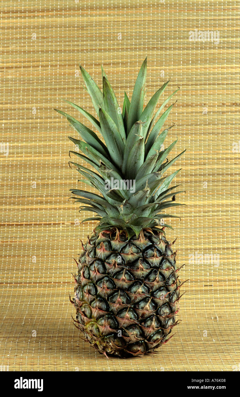 Ananas hintergrund hi-res stock photography and images - Alamy