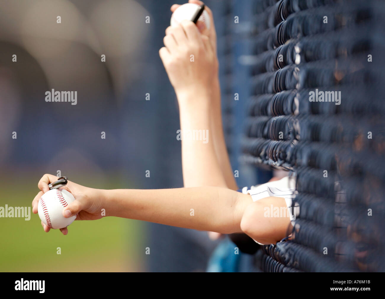 Baseball game fans hi-res stock photography and images - Alamy