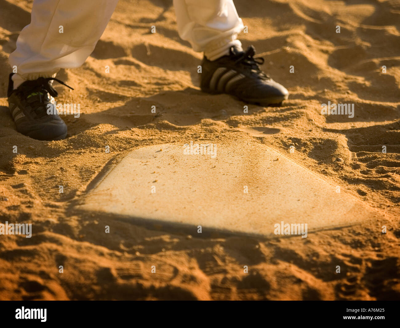 Baseball plate stand hi-res stock photography and images - Alamy