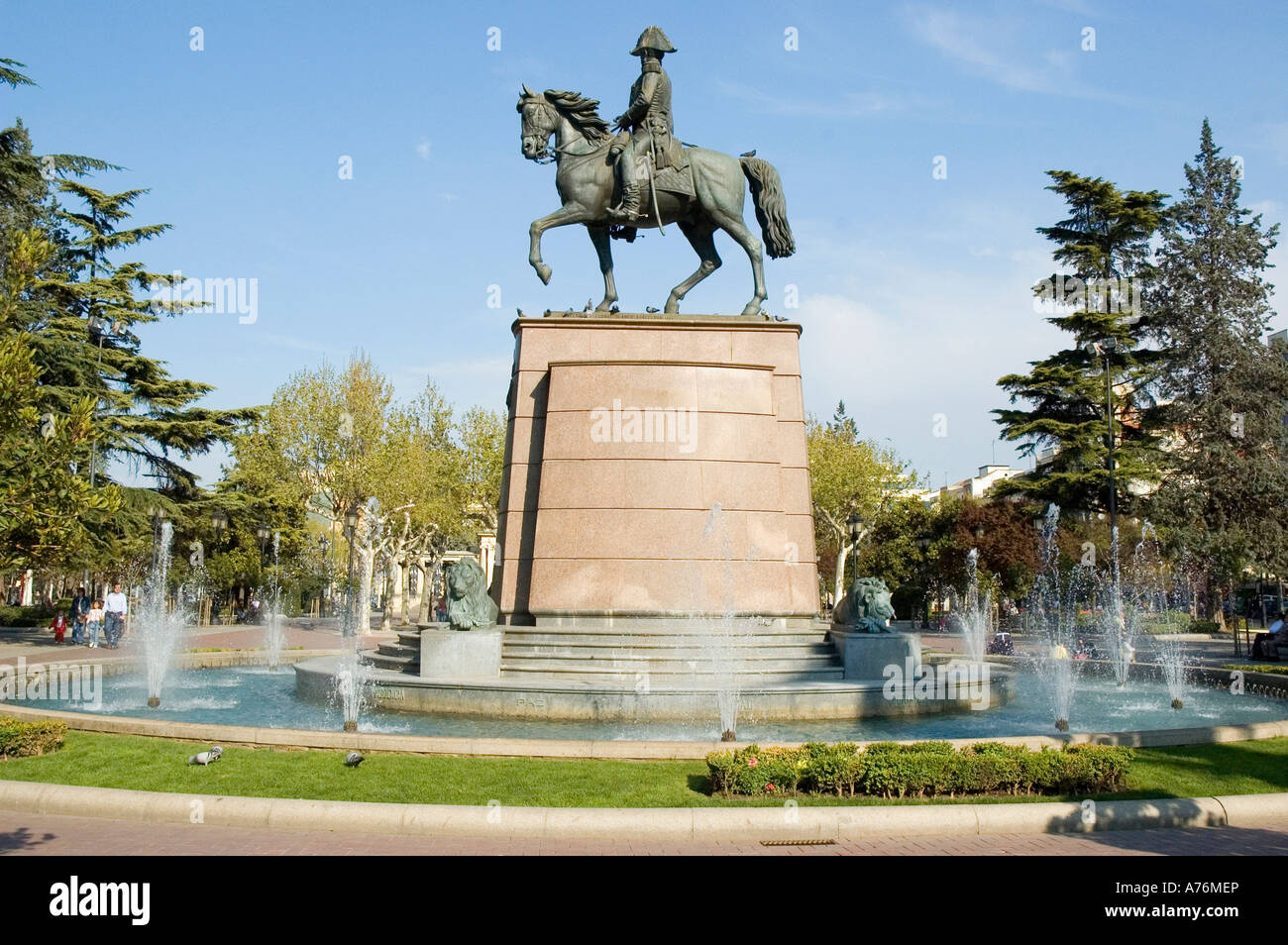 General Espartero Statue Príncipe de Vergara Avenue also known as El ...