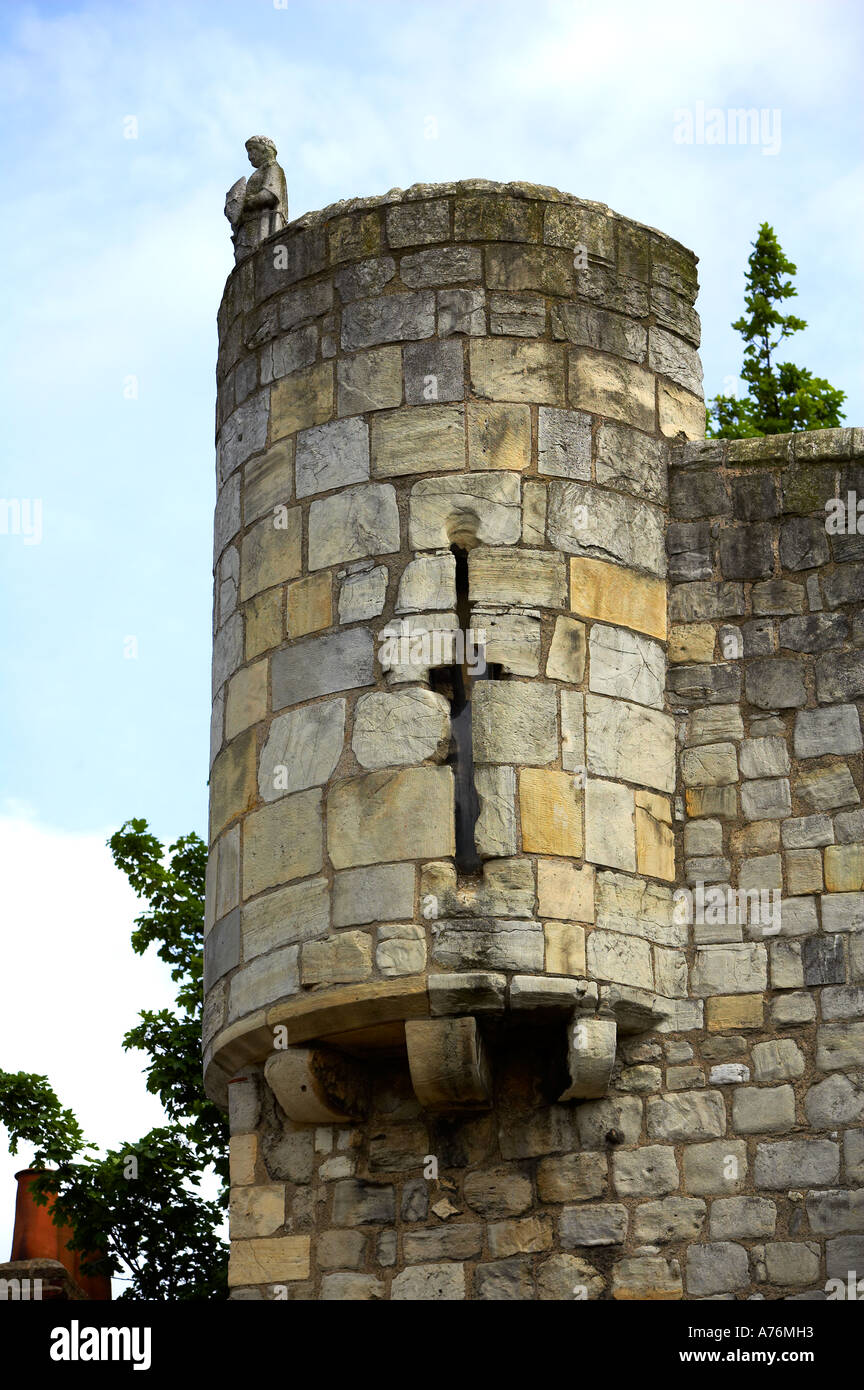 Turreted walls hi-res stock photography and images - Alamy