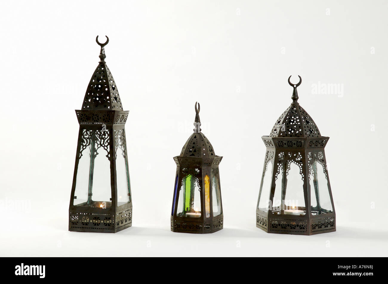 Arabian hand lanterns Stock Photo - Alamy