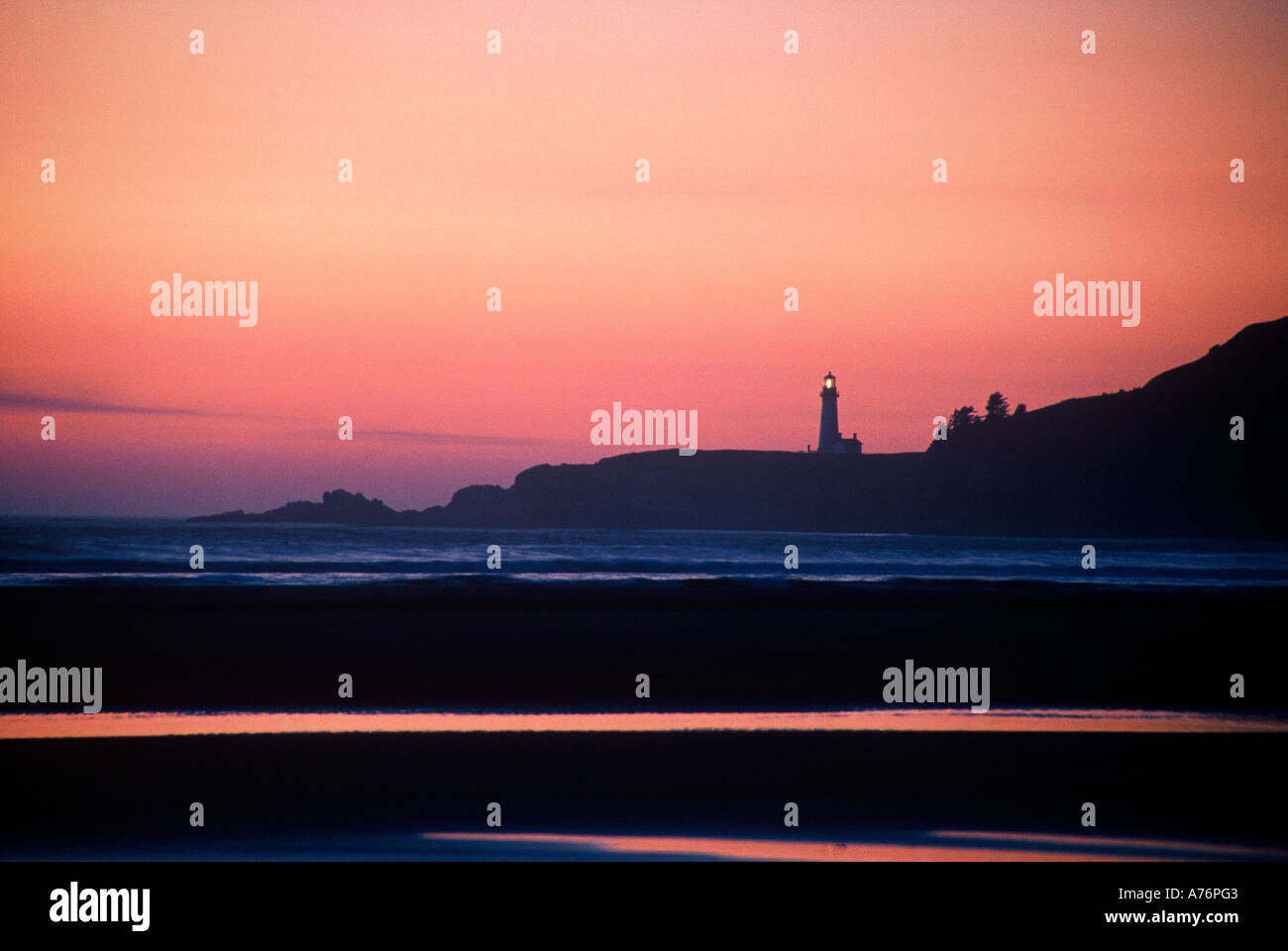 Boat bluff lighthouse hi-res stock photography and images - Alamy
