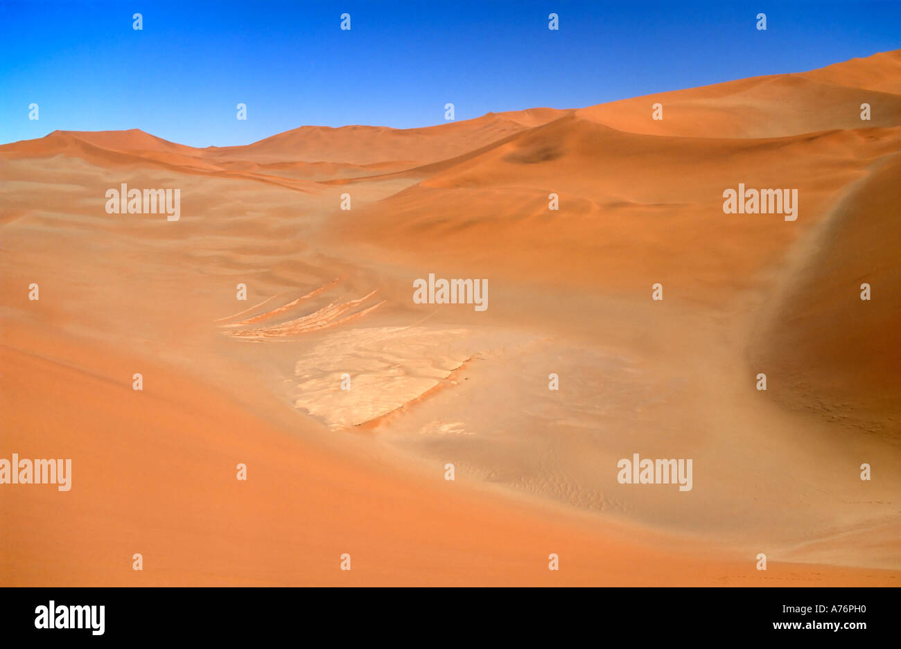 Sweeping up sand hi-res stock photography and images - Alamy