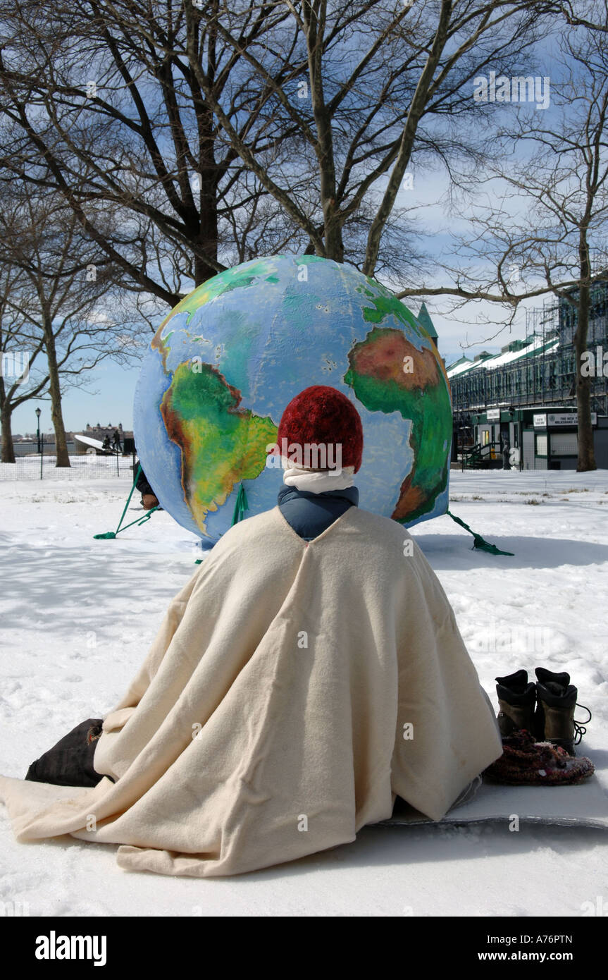 Meditation to Raise Peace protests the war in Iraq in Battery Park in ...