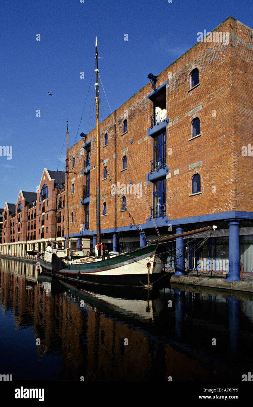 Cardiff dock heritage hi-res stock photography and images - Alamy