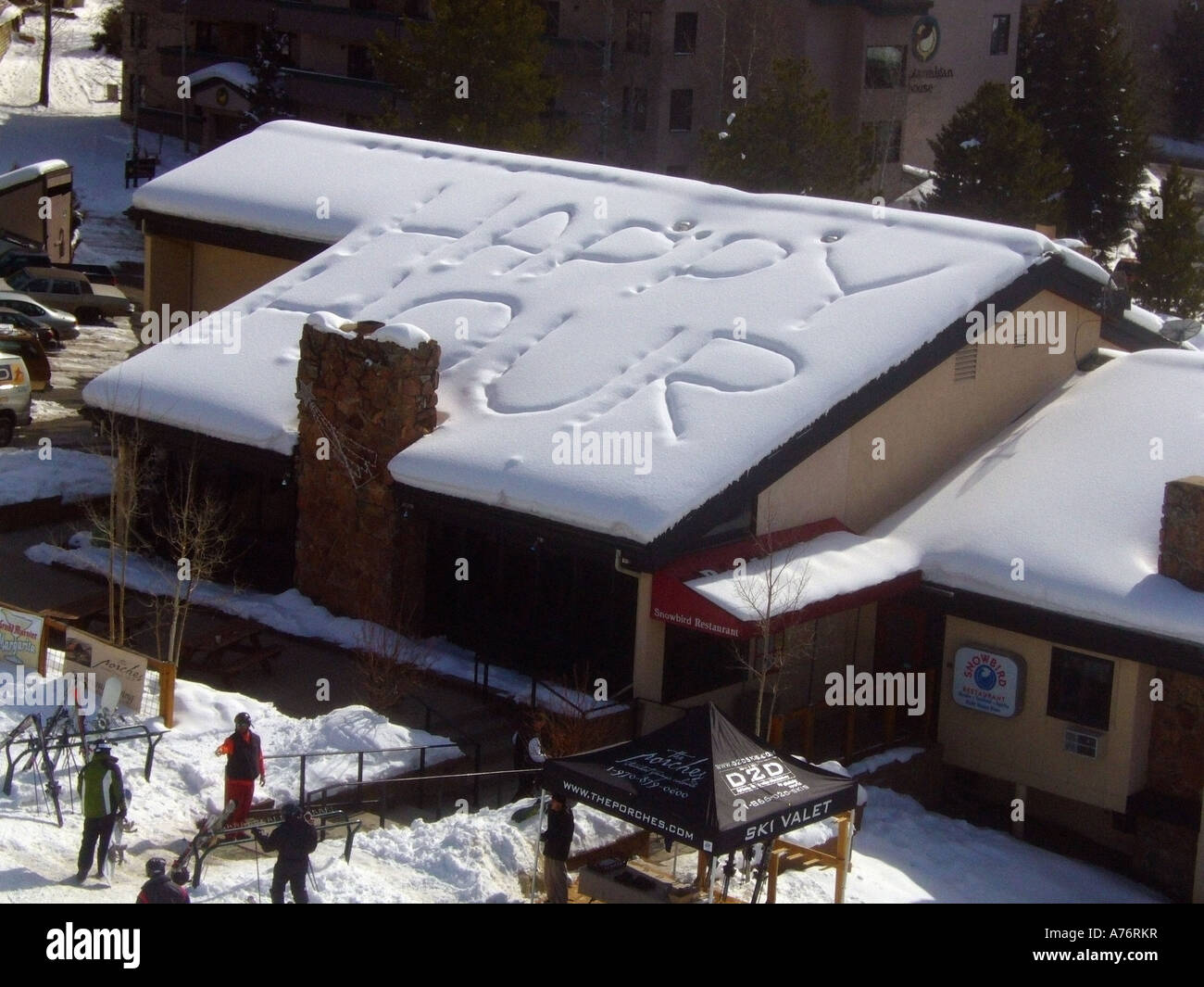 happy hour snowy pub Stock Photo - Alamy