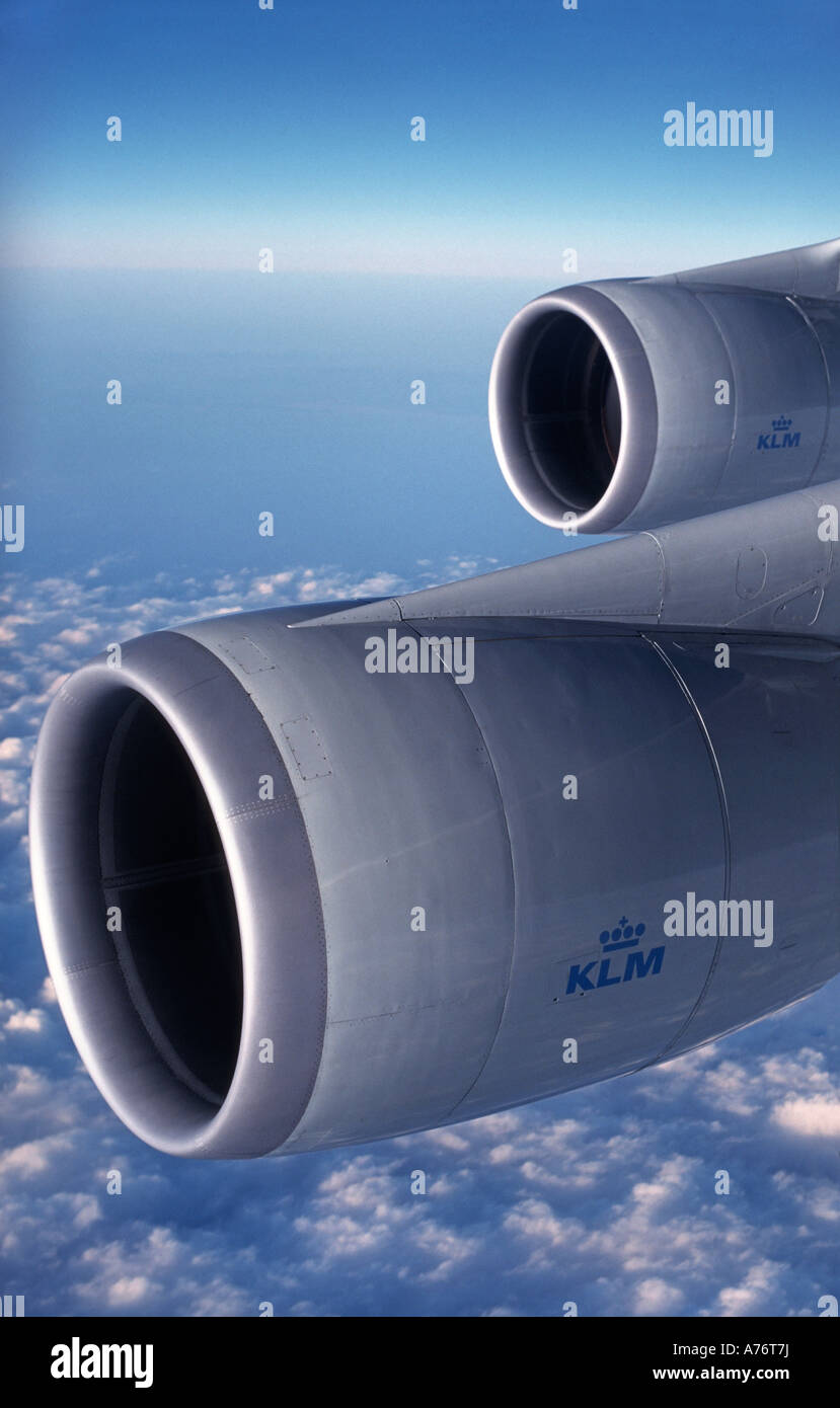 Boeing 747 400 engines viewed inflight at 35000 feet KLM livery Stock ...