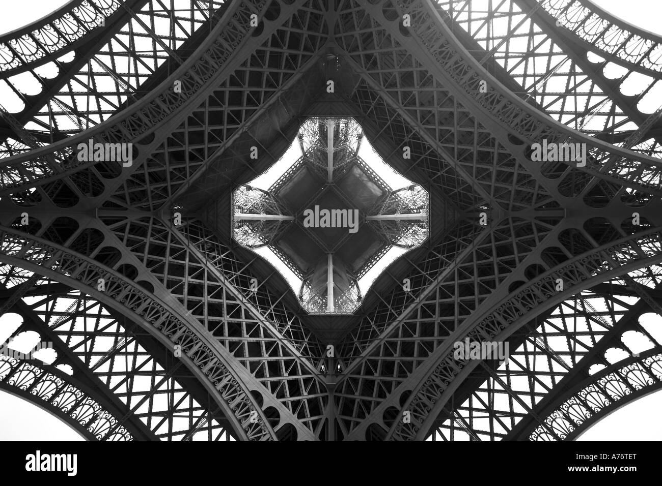 Eiffel tower construction hi-res stock photography and images - Alamy