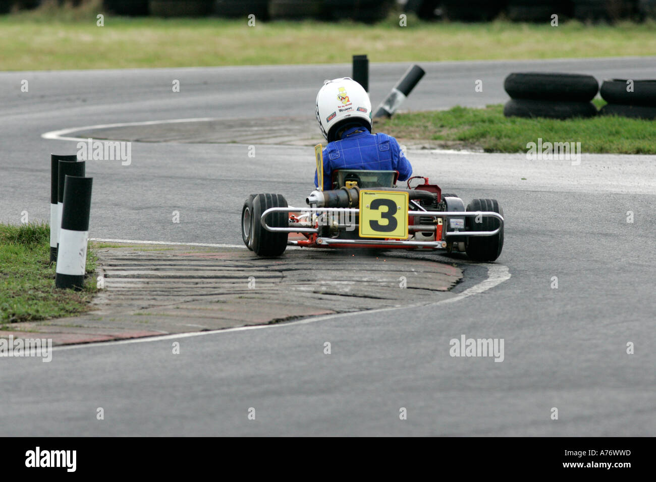 cadet driver 3 plate goes through the chicane at Kirkistown racing ...