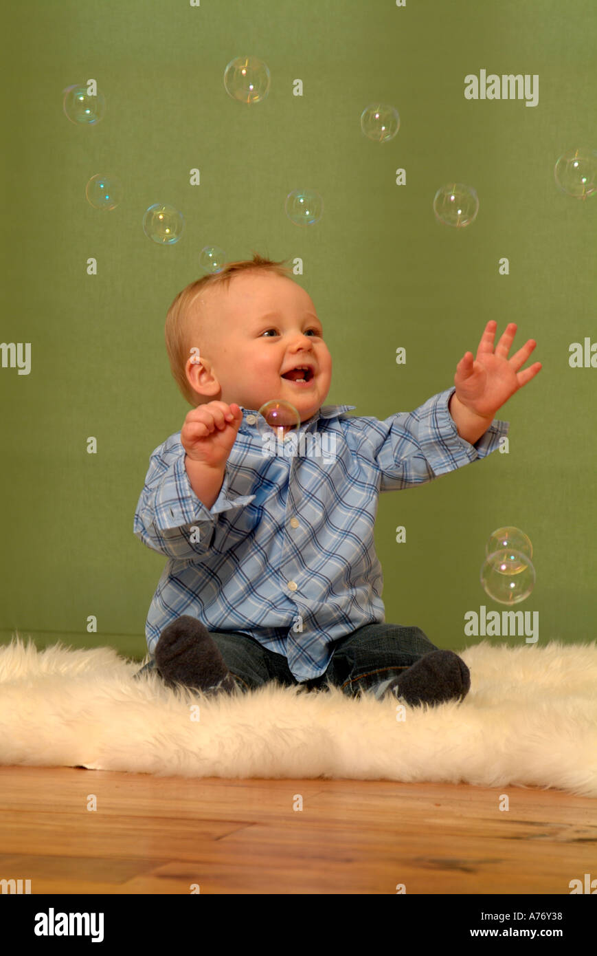 Cute little boy and bubbles Stock Photo - Alamy