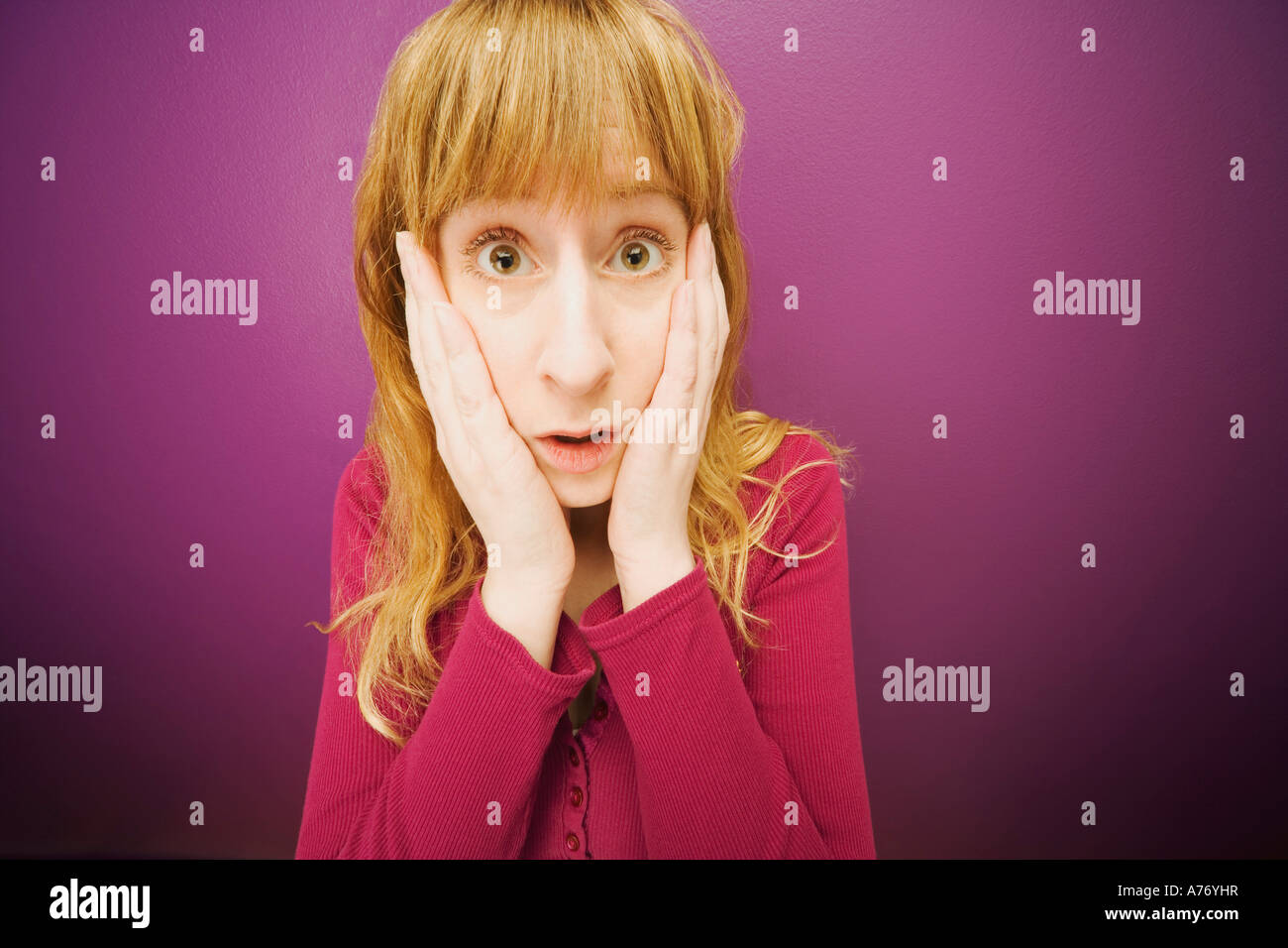 Worried expressions hi-res stock photography and images - Alamy