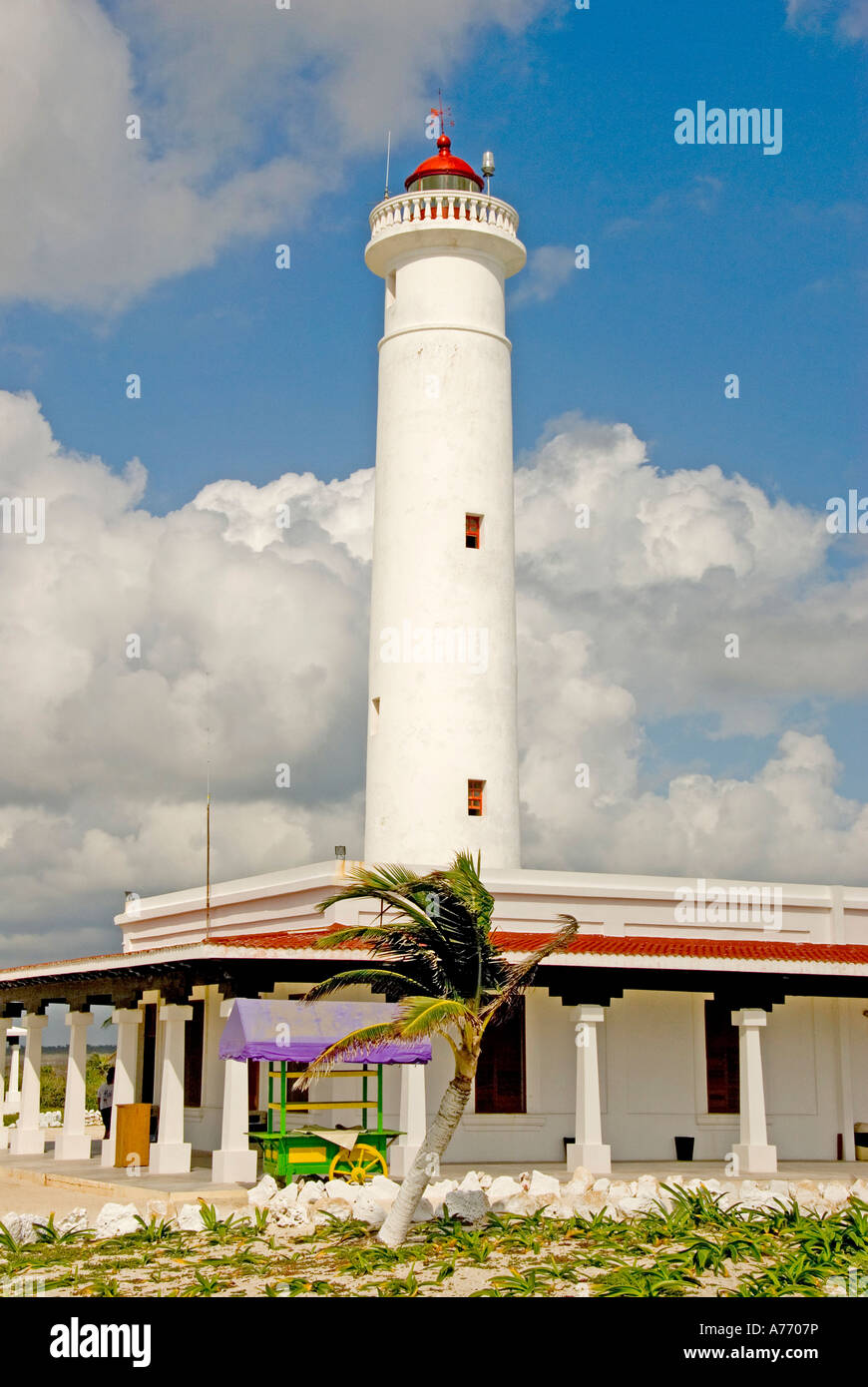 Ferro Parque Punta Sur Lighthouse