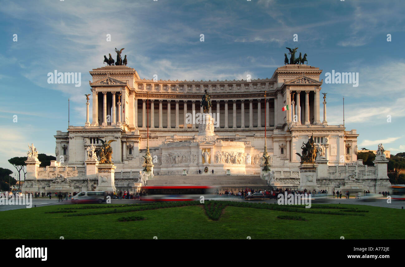 The Victor Emmanuel or Vittorio Emanuele II Monument, Rome, Italy ...