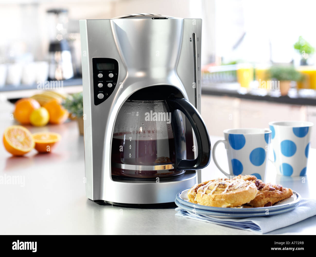 Coffee machine hi-res stock photography and images - Alamy