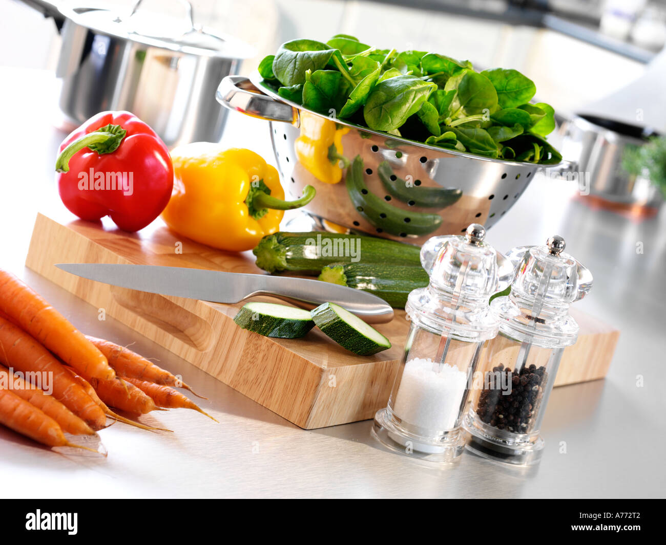 Kitchen scene hi-res stock photography and images - Alamy