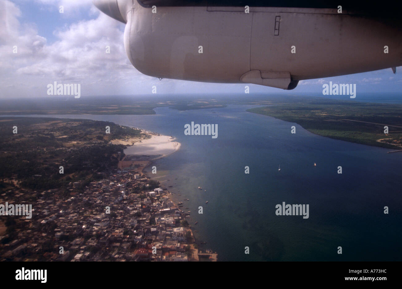 Kenya lamu island aerial hi-res stock photography and images - Alamy