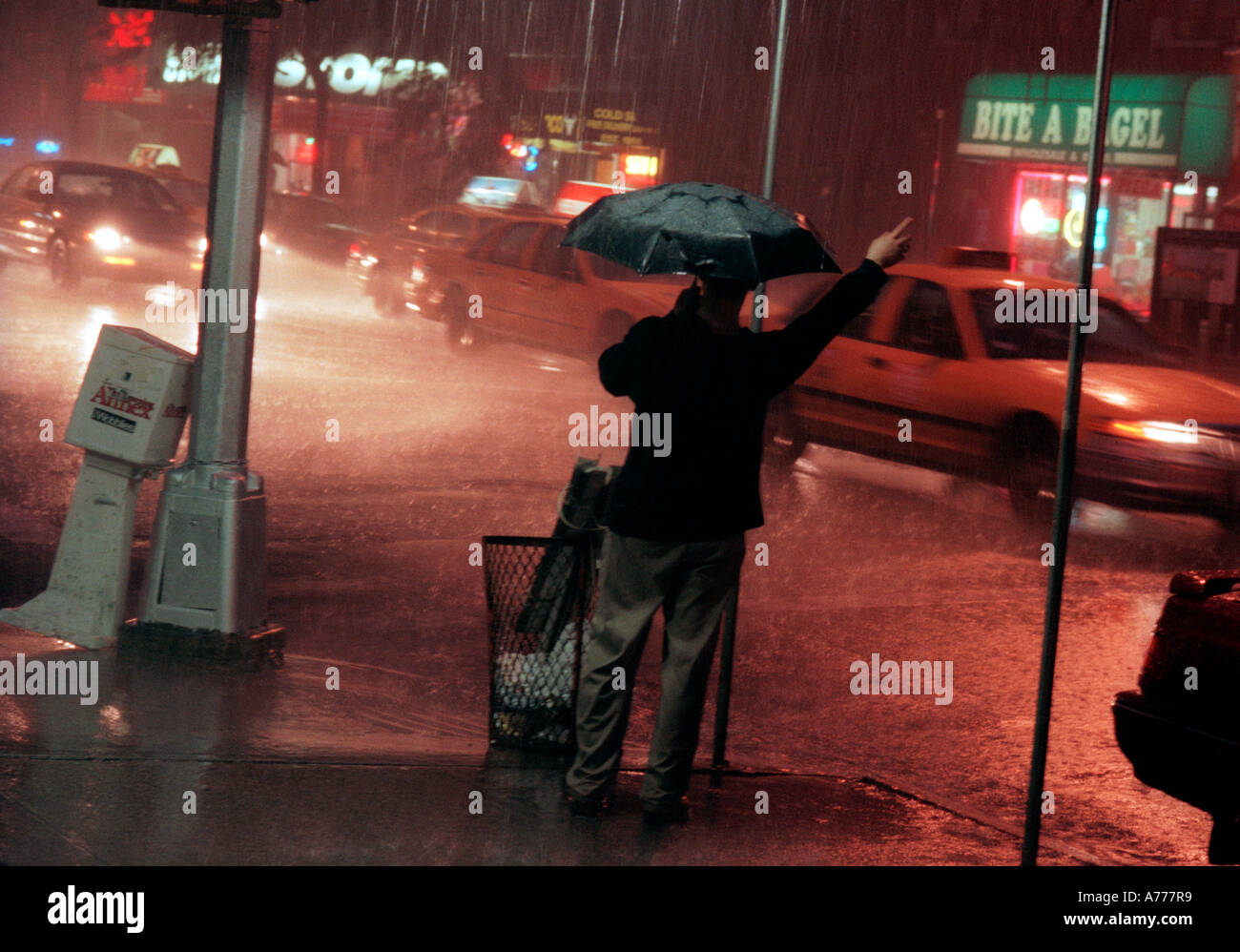 Hail a taxi hi-res stock photography and images - Alamy