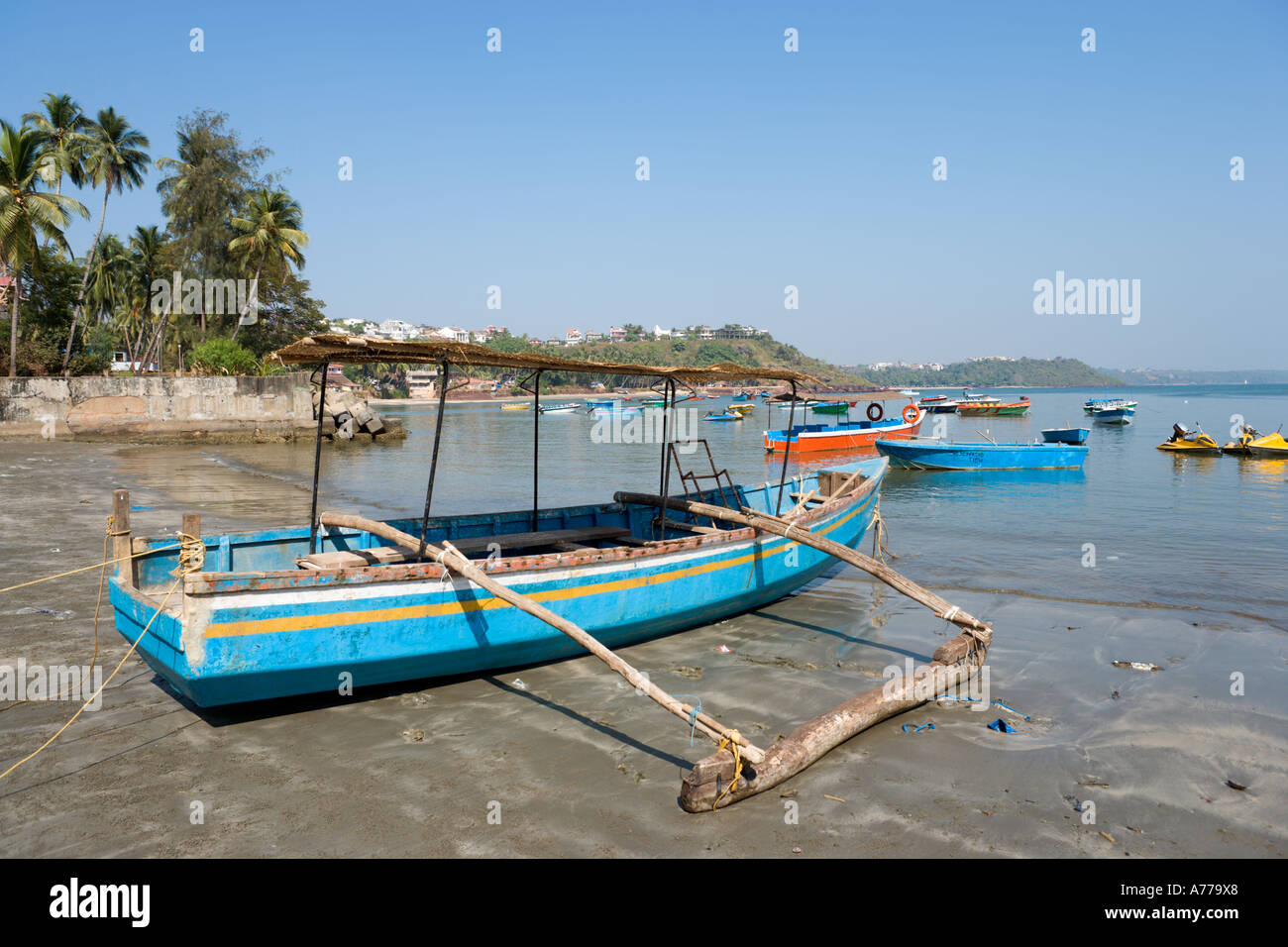 Local Excursion Boats on the beach at Dona Paula, Central Goa, Goa ...