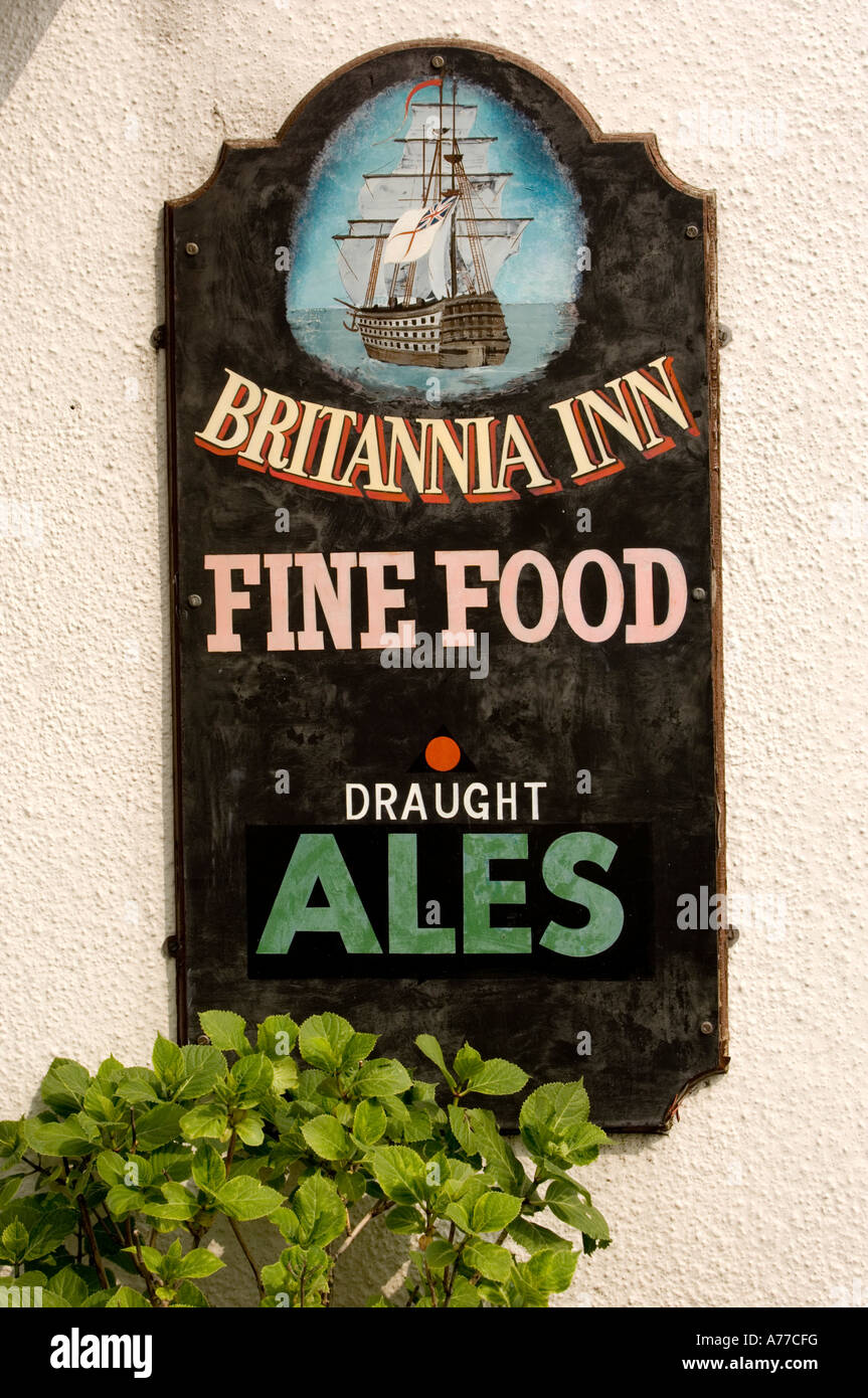 The ship inn pub sign hi-res stock photography and images - Alamy