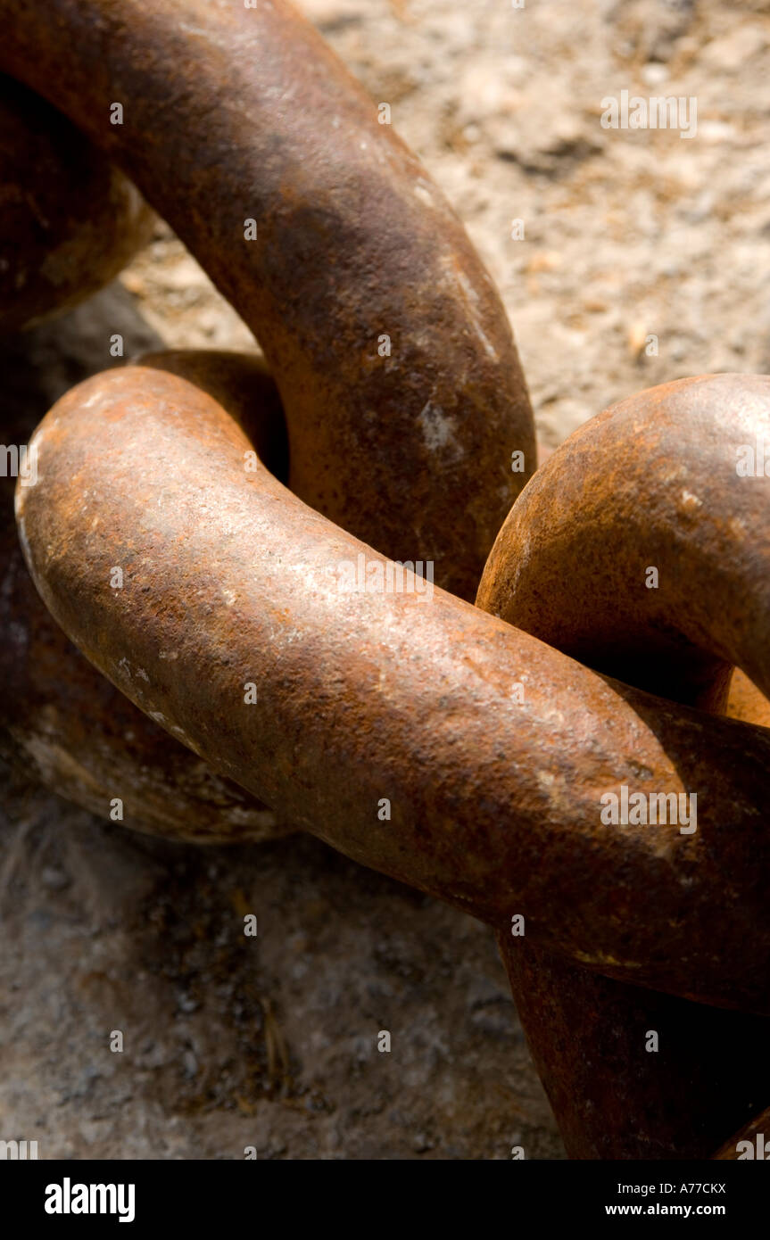 heavy cast iron chain Stock Photo - Alamy