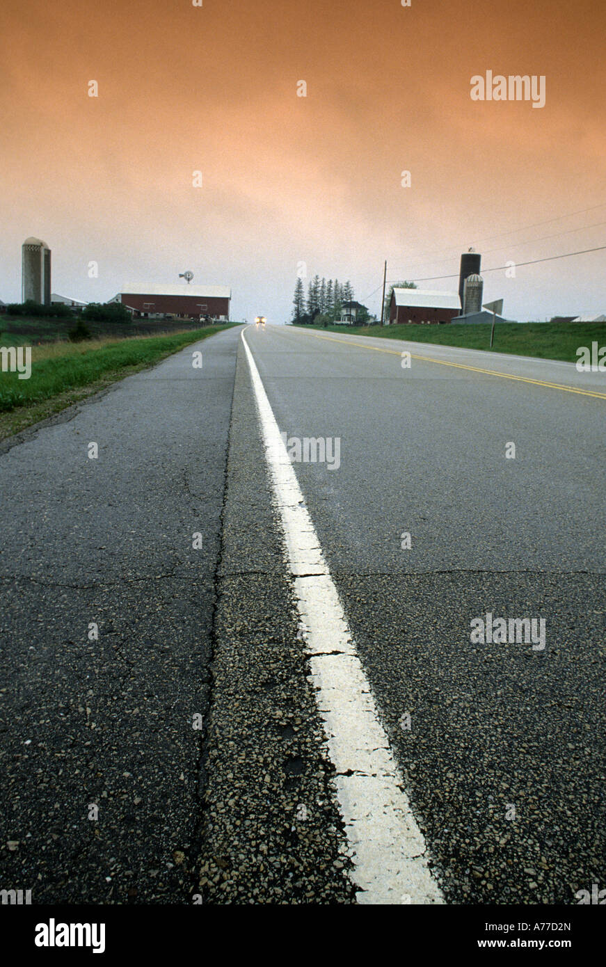 Rural minnesota highway hi-res stock photography and images - Alamy
