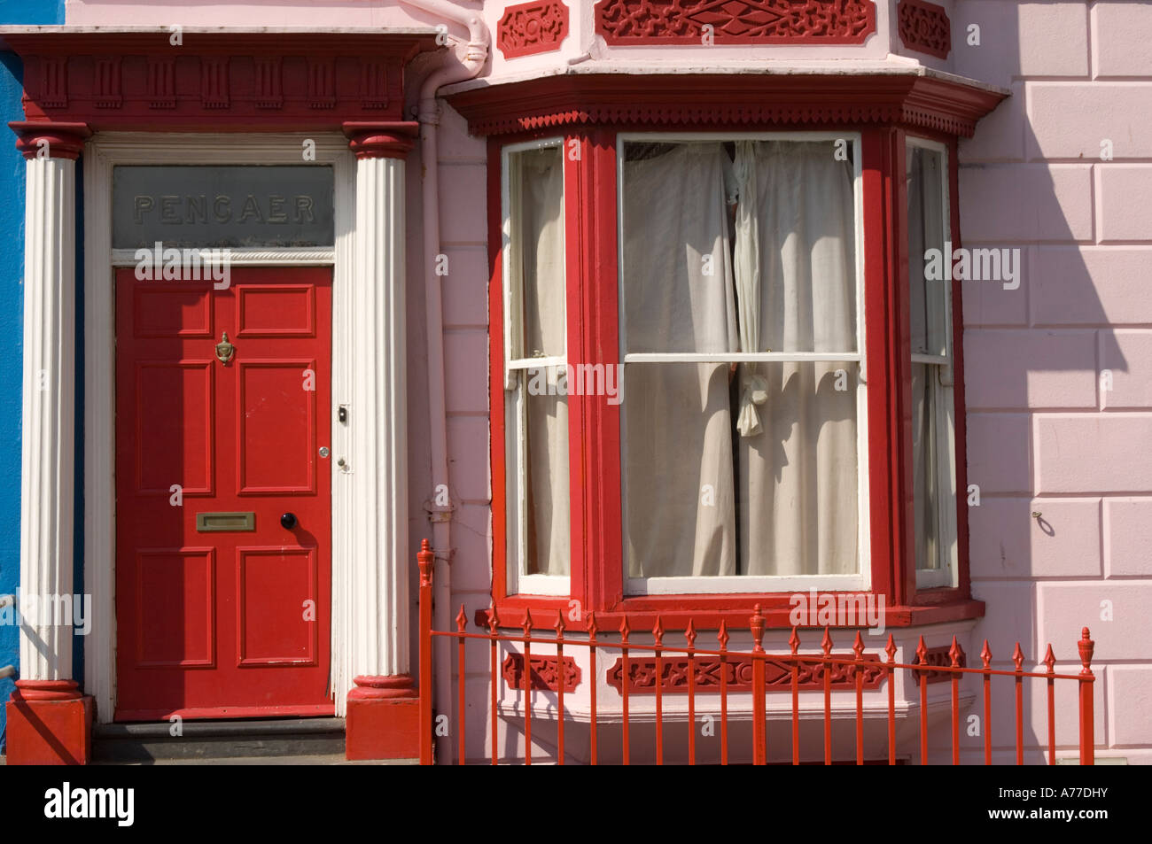 House Bay Window Exterior High Resolution Stock Photography and Images ...