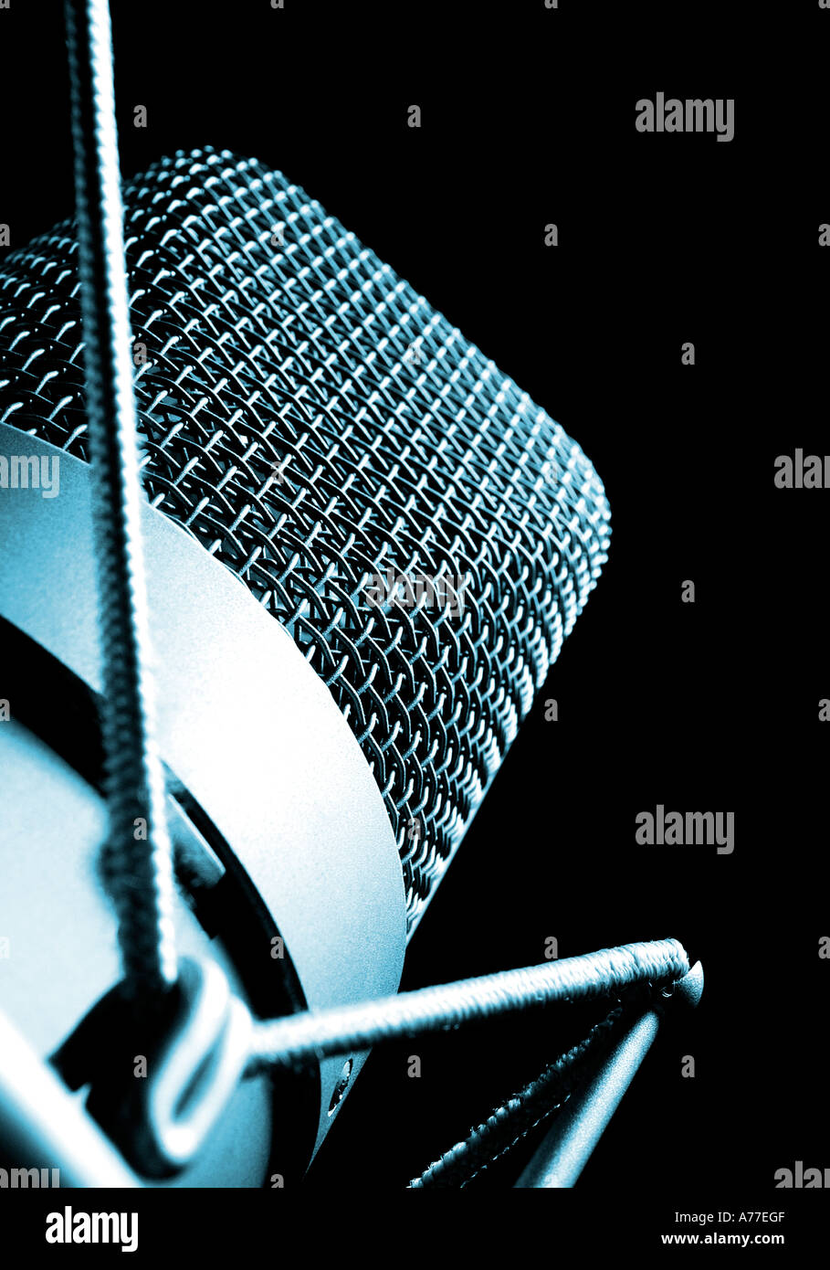 Neumann mic hi-res stock photography and images - Alamy