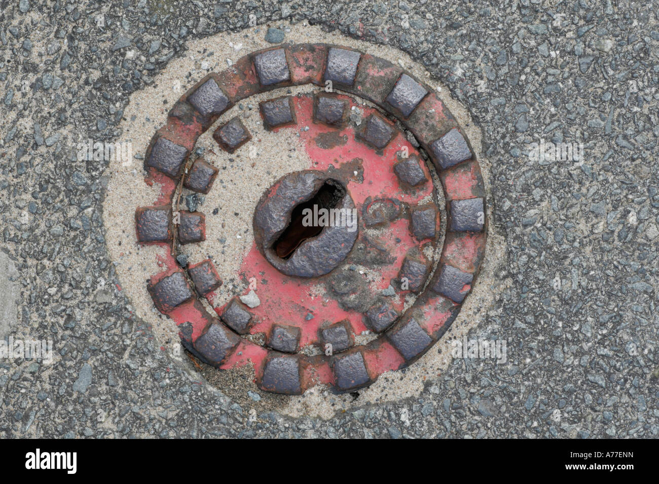 Gas pavement cover hi-res stock photography and images - Alamy