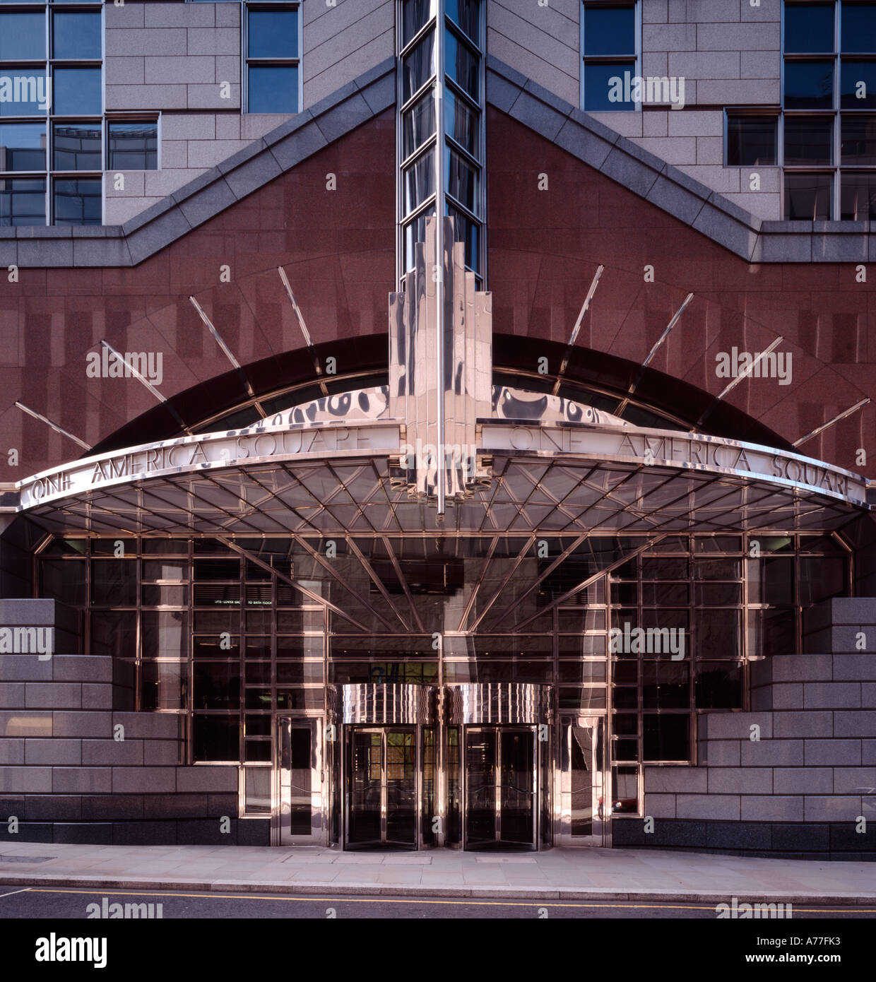 Main entrance 1 America Square London England Stock Photo - Alamy