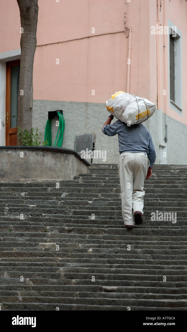 Manual labor in italy hi-res stock photography and images - Alamy