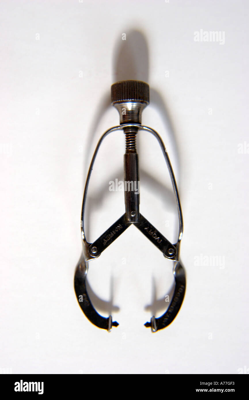 Vintage dental instruments hi-res stock photography and images - Alamy