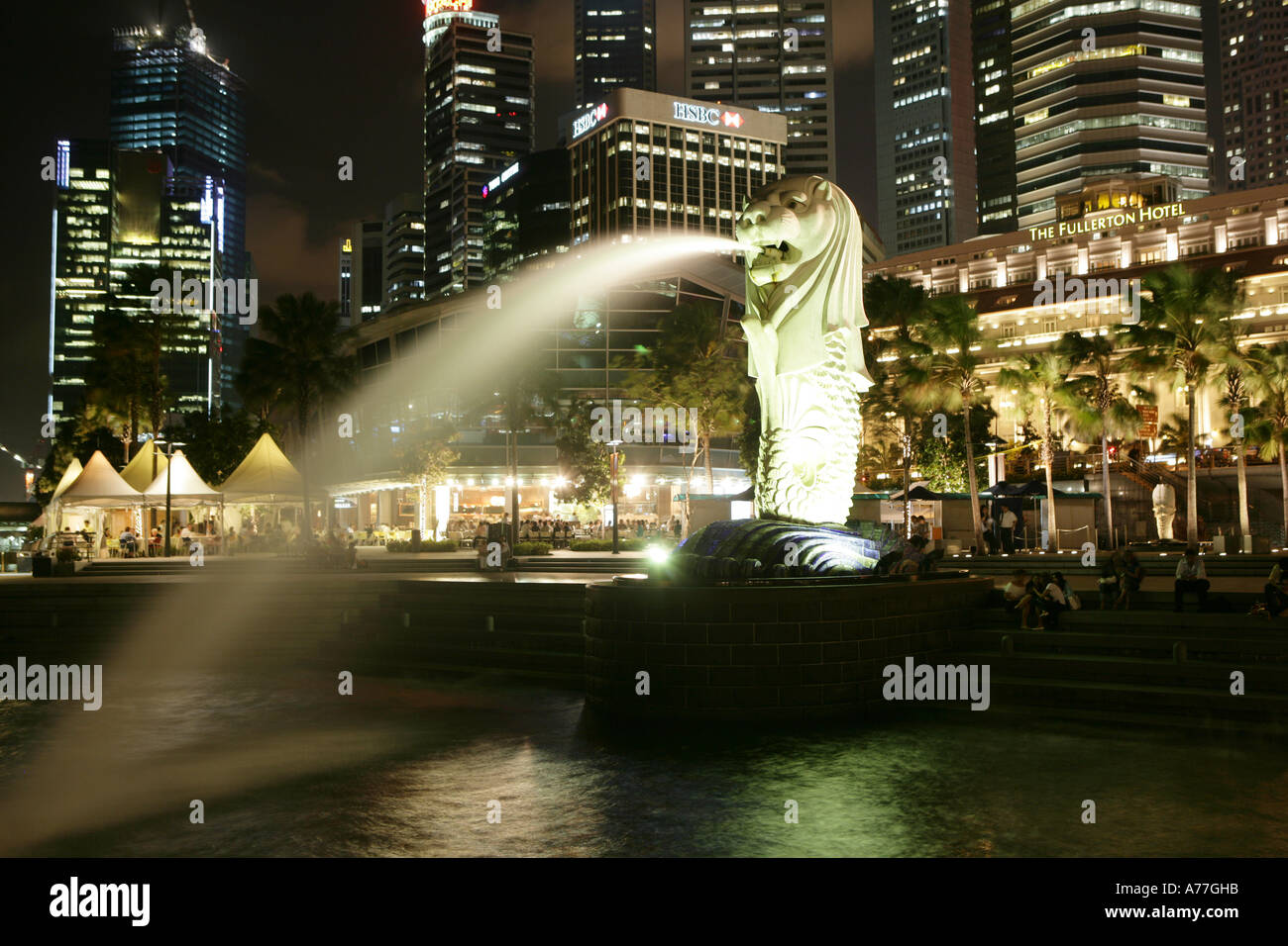 City skyline merlion figure hi-res stock photography and images - Alamy