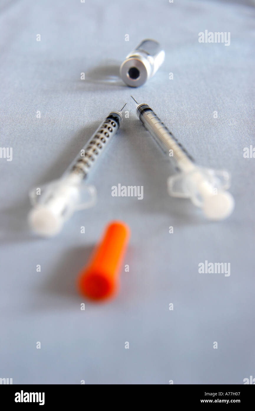 Botox vial hi-res stock photography and images - Alamy