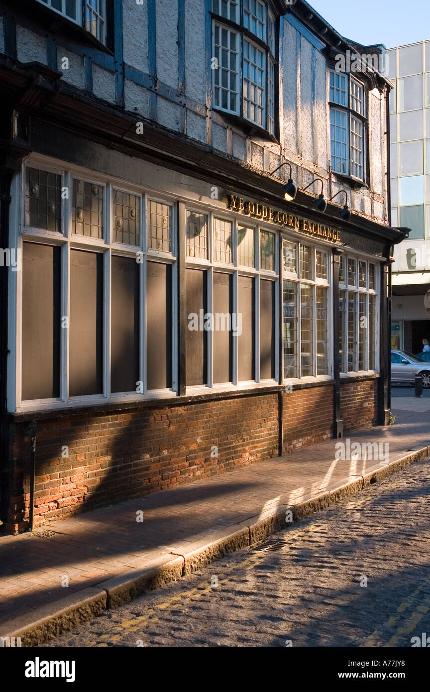A back street in the Old Town area of the City of Hull, Yorkshire ...
