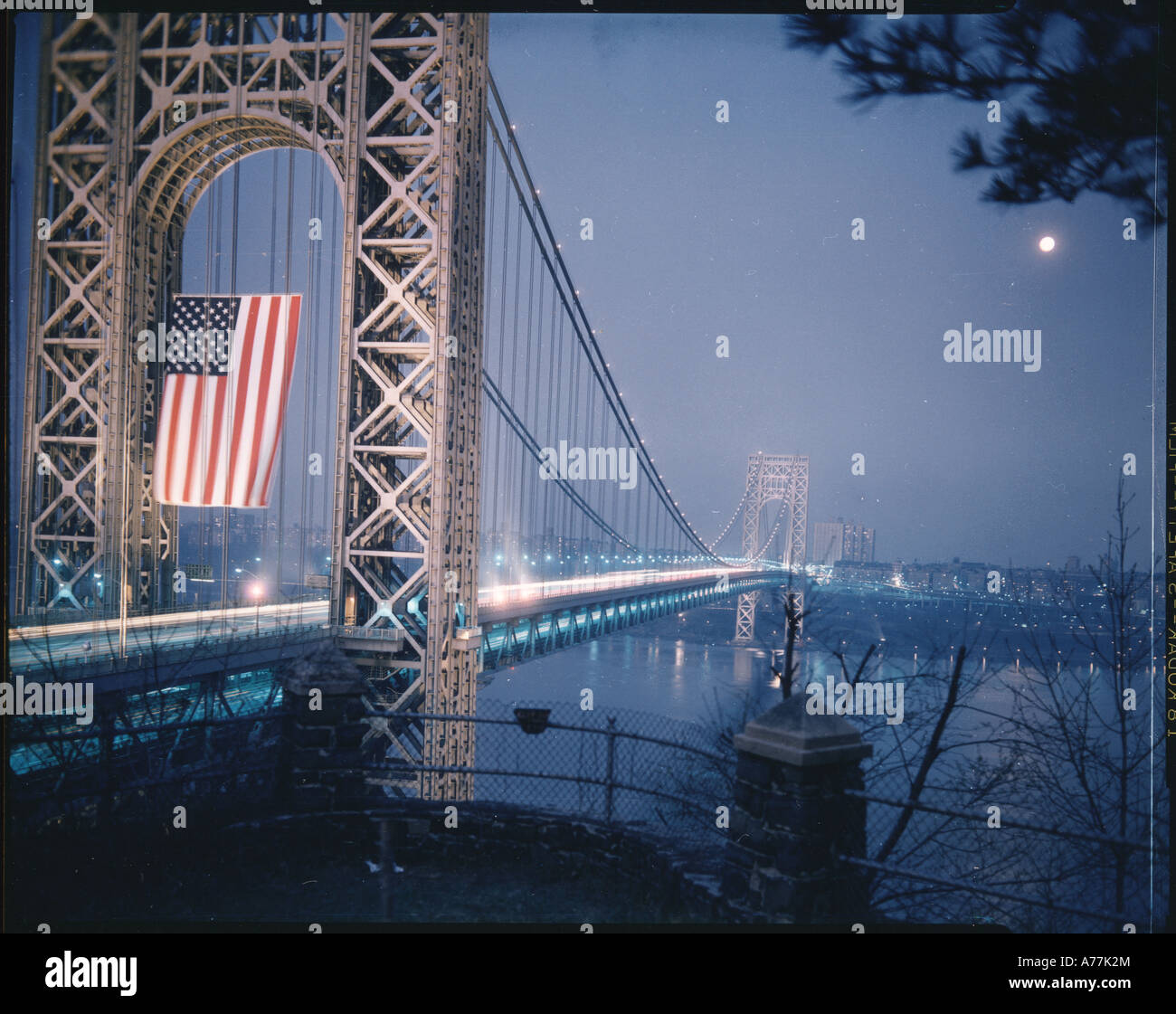 George washington bridge + flag hi-res stock photography and images - Alamy