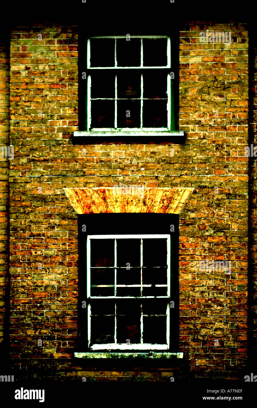 Sash windows house hi-res stock photography and images - Alamy