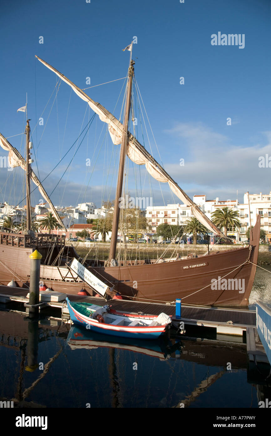 Portuguese caravel hi-res stock photography and images - Alamy