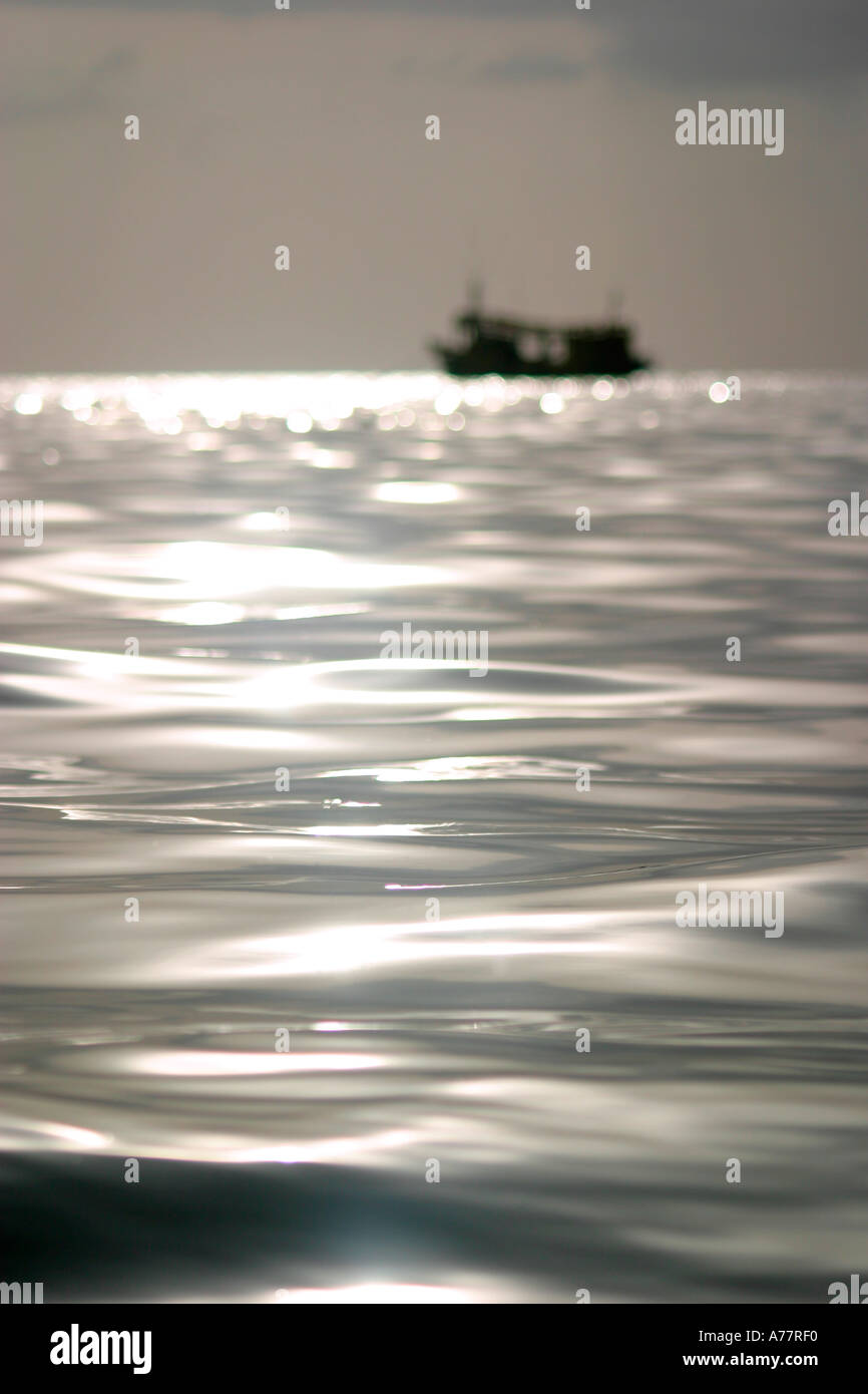 Light reflecting texture hi-res stock photography and images - Alamy