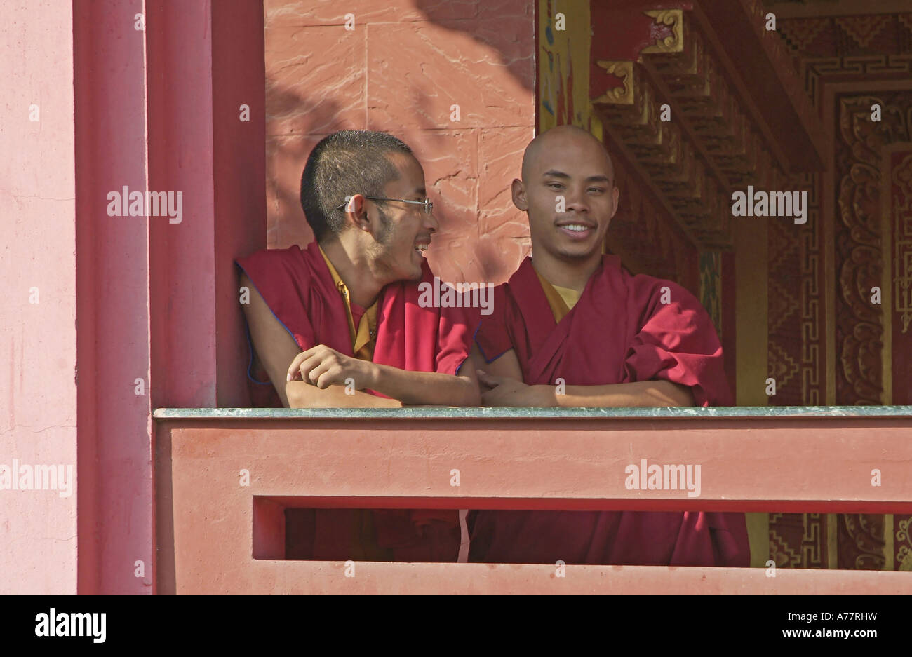Buddhist monks at the Vajra Vidya Institute in Sarnath, Varanasi, India ...