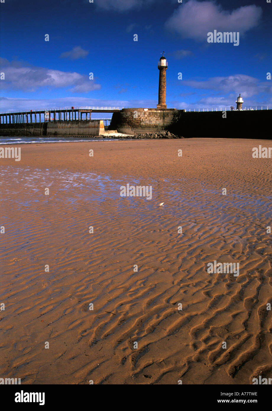 Whitby Sands and West Pier, Whitby, North Yorkshire, England, UK Stock ...