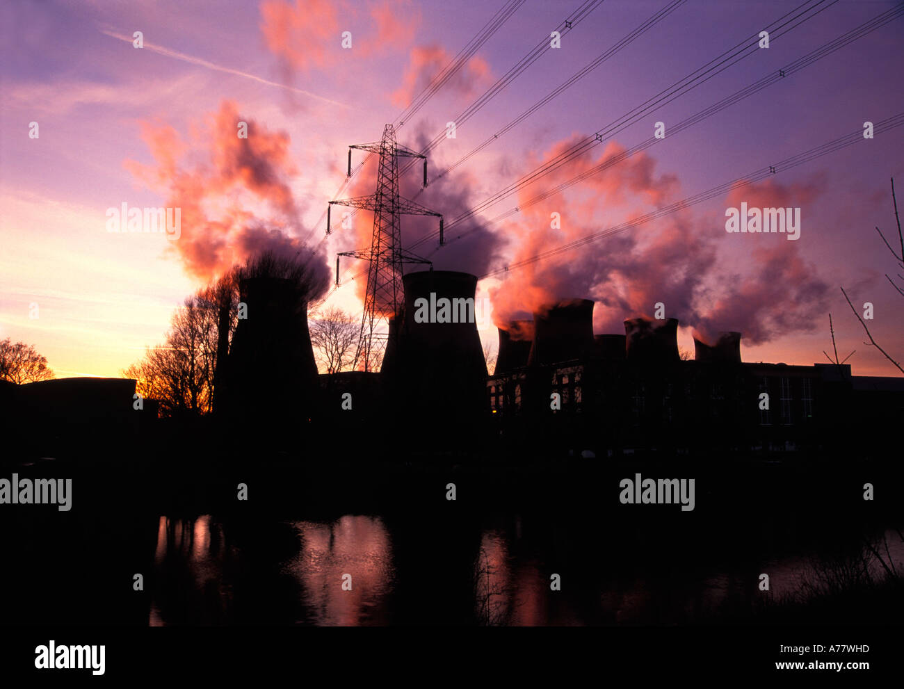 Ferrybridge ‘C’ Power Station, Ferrybridge, West Yorkshire, England, UK ...