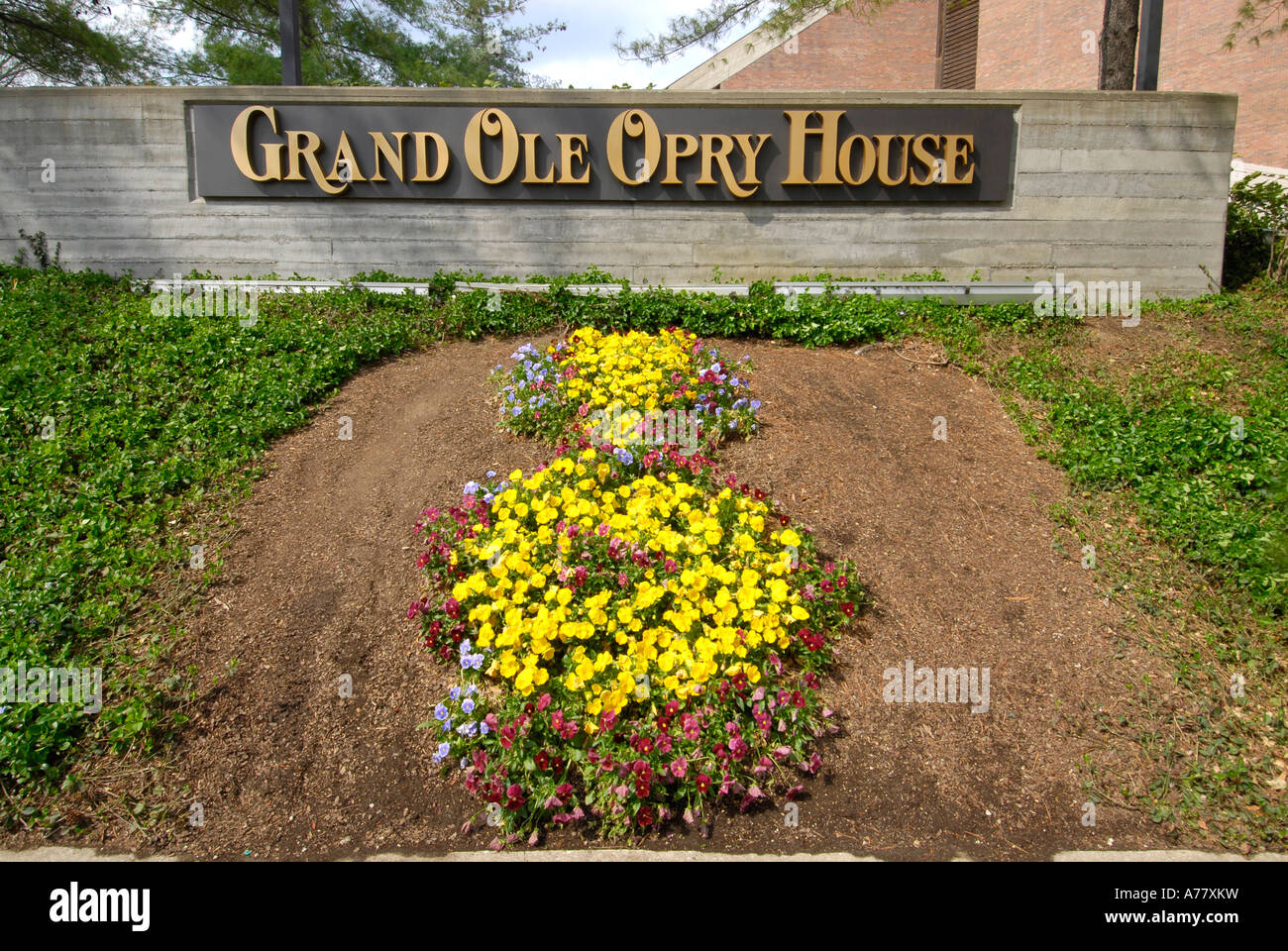 Flower Display at Grand Ole Old Opry Opryland Nashville Tennessee TN ...