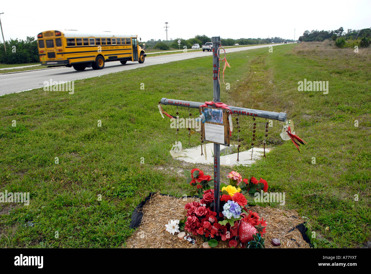 Makeshift roadside memorial monument Stock Photo - Alamy