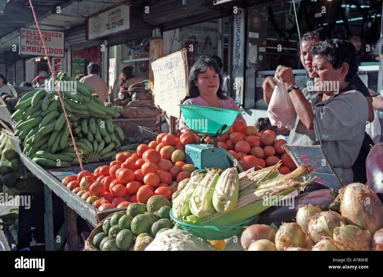 Fruit and vegetable market sellers in San Jose, Costa Rica, Central ...