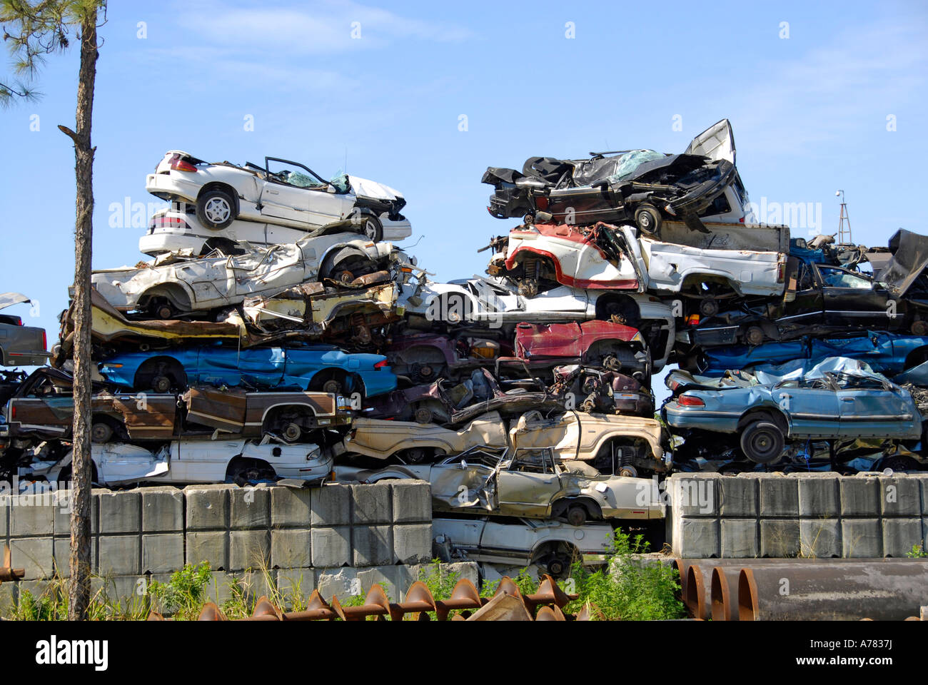 Reduce Reuse Recycle automobile Stock Photo - Alamy