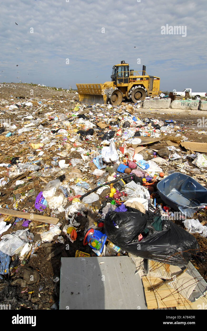 Reduce Reuse Recycle Landfill Stock Photo - Alamy
