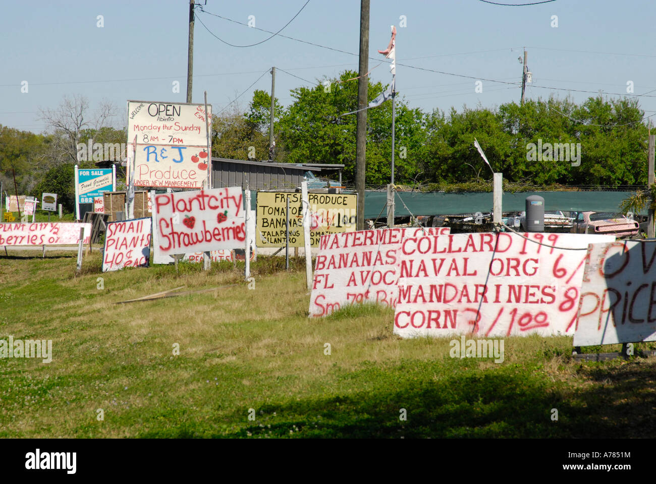Roadside signs hi-res stock photography and images - Alamy