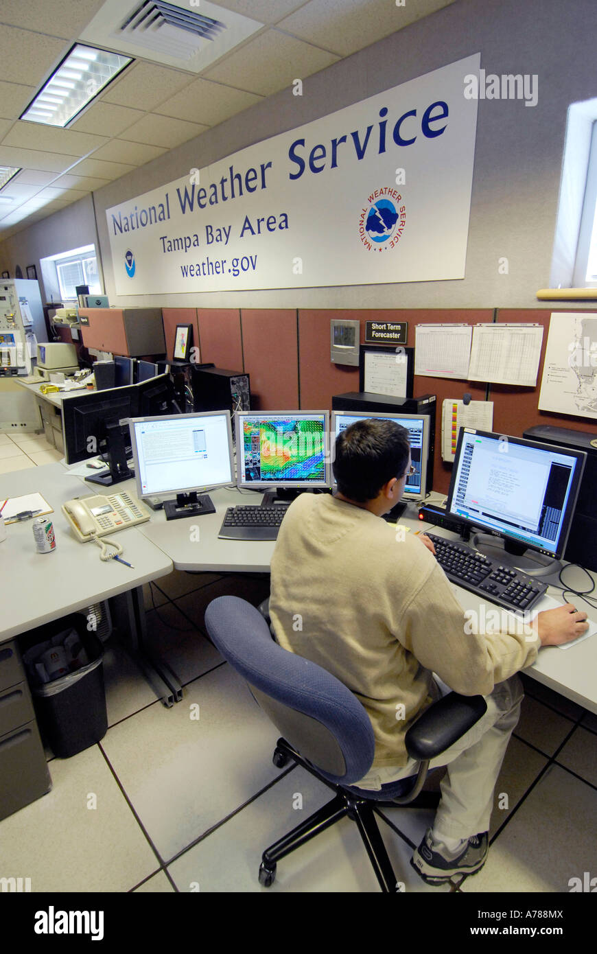 Doppler radar storm screen hi-res stock photography and images - Alamy